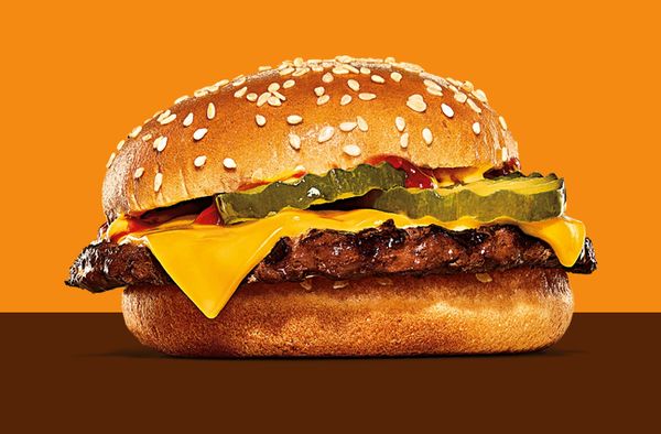 Royal Perks Members Can Get a Free Cheeseburger with a $1 Online or In ...